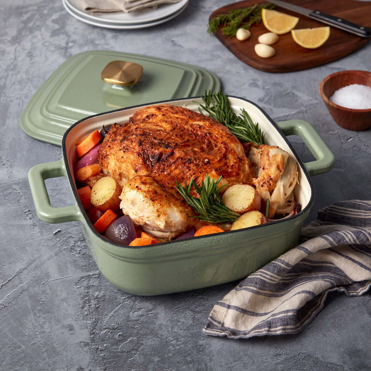 4-Quart Enameled Cast Iron Square Dutch Ovens (Matcha Green, Gray, Whi ...