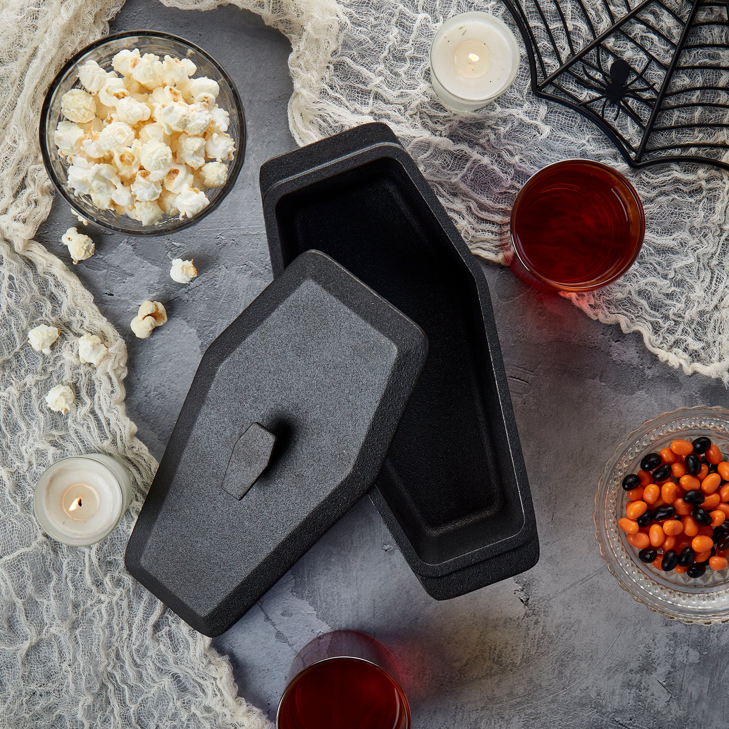 Skeleton Coffin Cast Iron Loaf Pan, Black | Smith & Clark