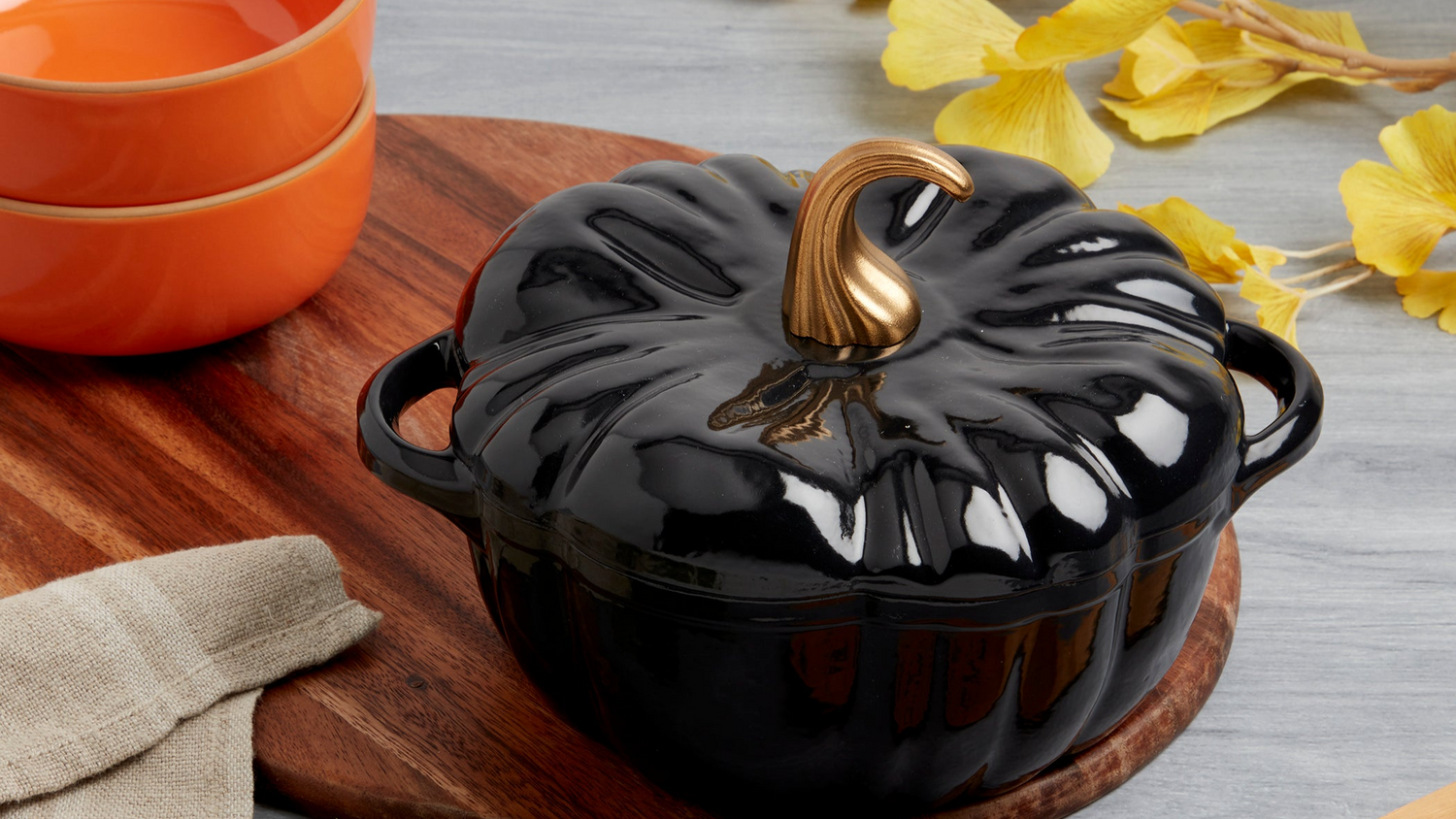 Smith & Clark Cast Iron | Cauldrons & Cookware