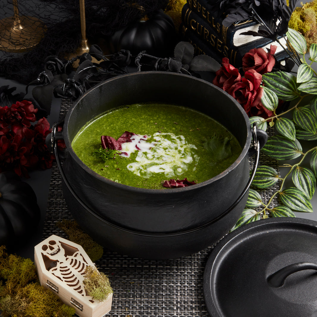 Smith & Clark Cast Iron | Cauldrons & Cookware