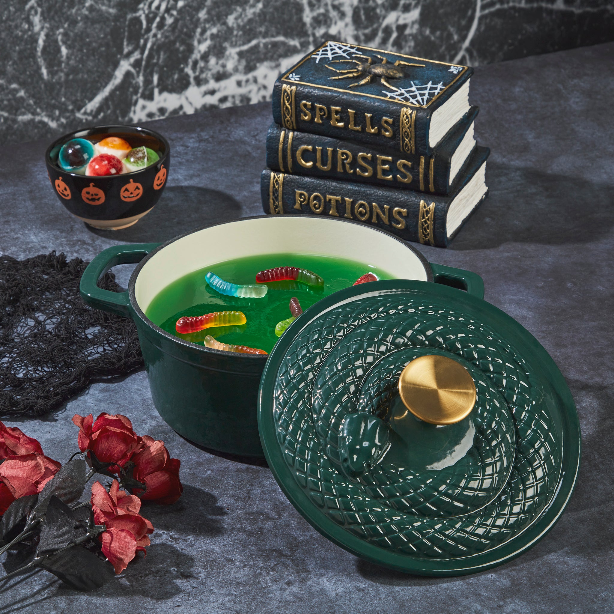 3-Quart Cast Iron Snake Dutch Oven, Green | Smith & Clark